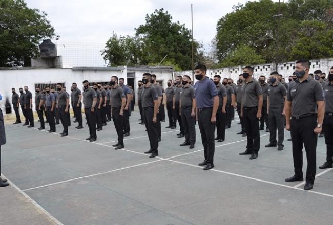 Incorporan más de 180 nuevos agentes penitenciarios - Comunicación Tucumán